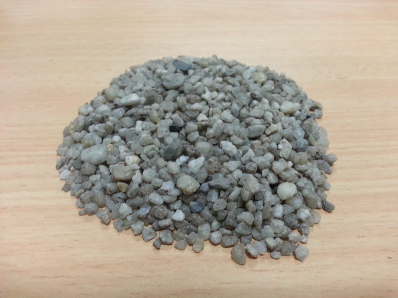 Pasir Silika (Gravel)